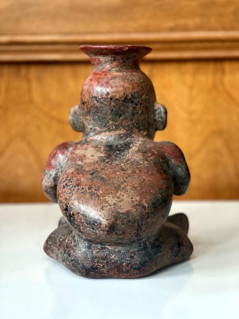 Ceramic Pre-Columbian Colima Hunchback Figure Vessel For Sale at 1stDibs