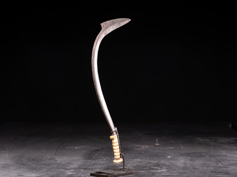 Ceremonial Sickle knife with design handle, Zande People, DRC. For Sale ...