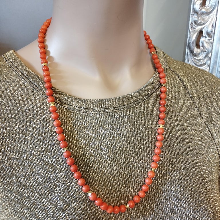 Cerified Rubrum Coral and Gold Necklace For Sale at 1stDibs