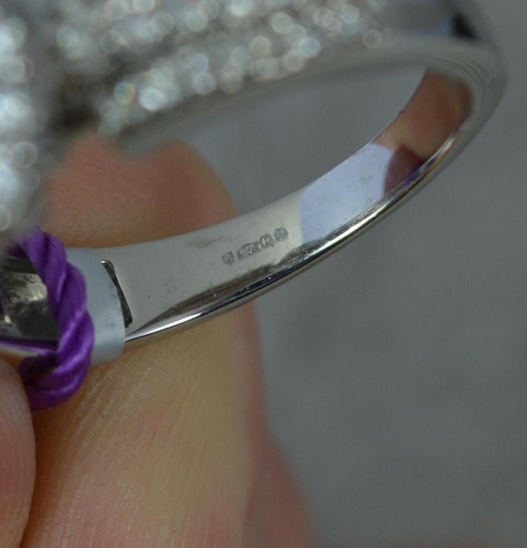 Cert 1.00ct Diamond and Platinum Tomas Rae Cluster Ring Ltd Ed 10 For Sale at 1stDibs