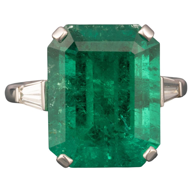 Certified 11.25 Carats Colombian Emerald For Sale at 1stDibs