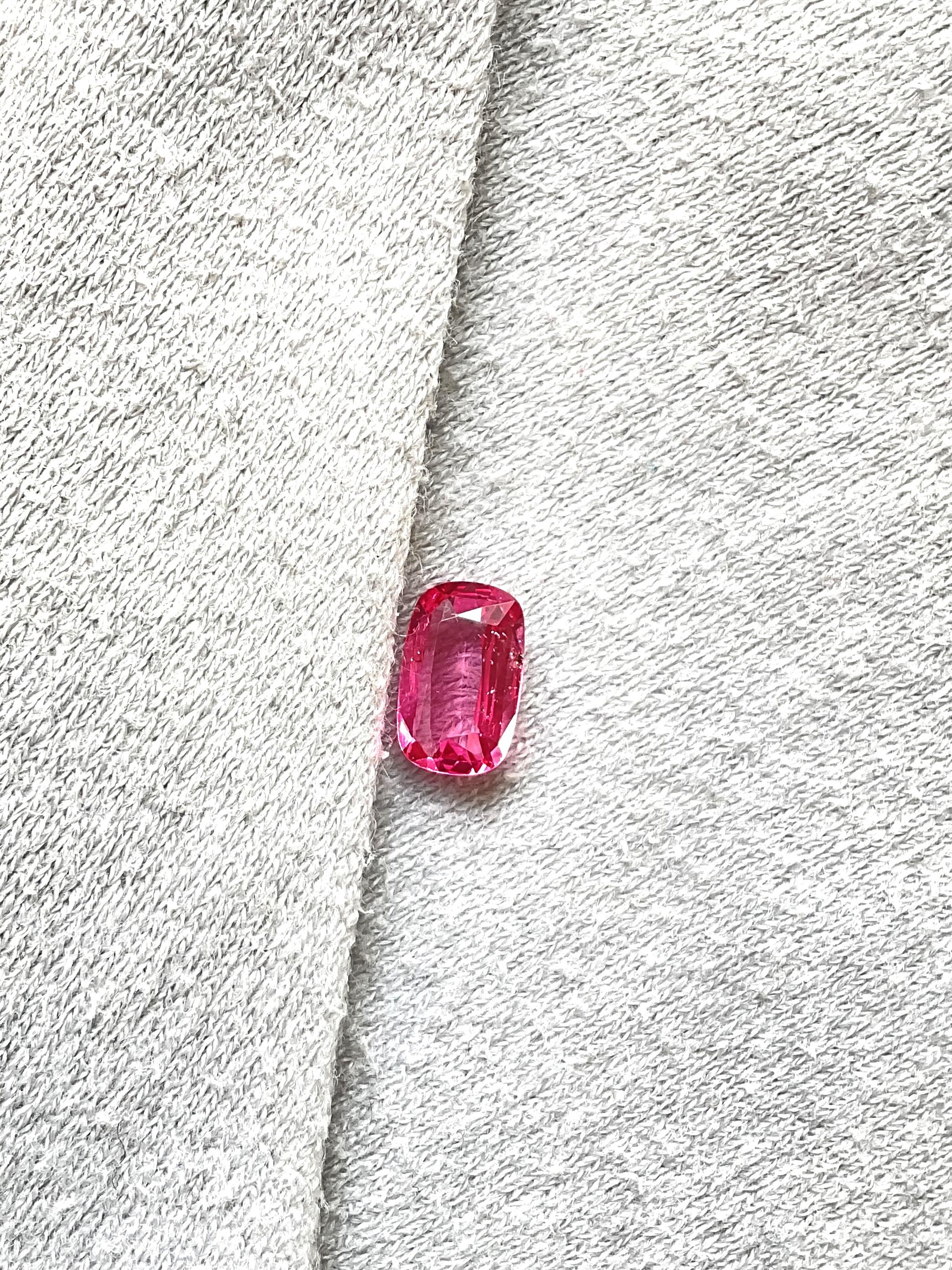 Certified 1.41 Carats hot vivid pink Burmese spinel cutstone natural ...