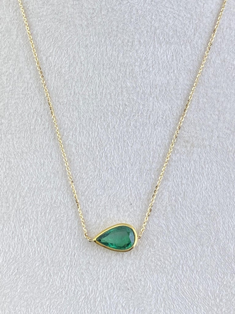 Certified 1.65 Carat Pear Shape Emerald Pendant Chain Necklace For Sale ...