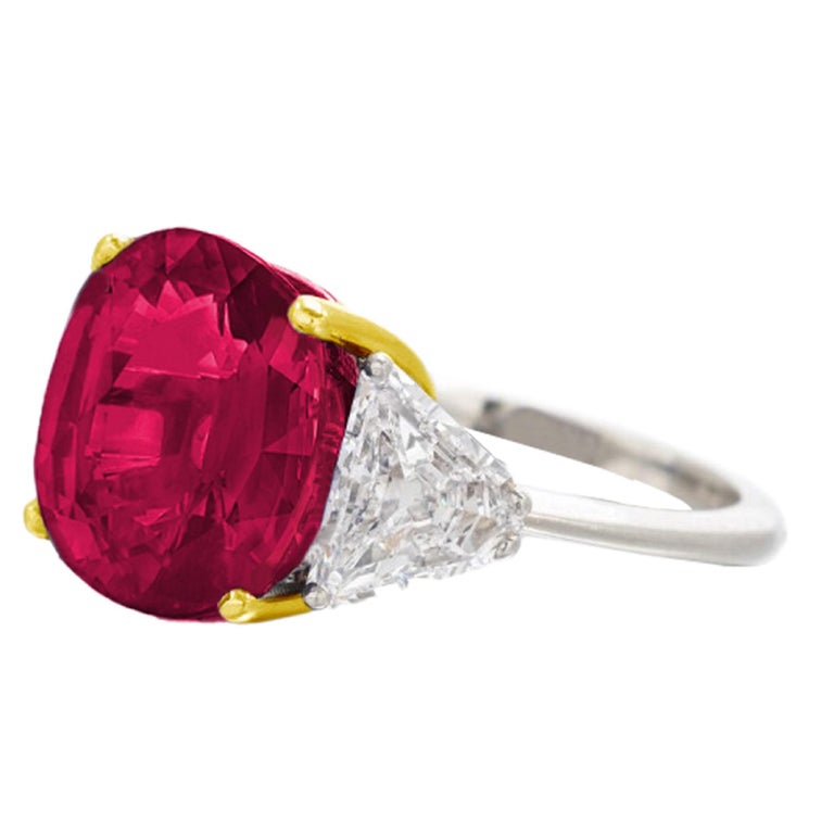 Certified Burma Red Ruby 4.55 Carat Natural No Heat Ruby Diamond Ring For Sale at 1stDibs