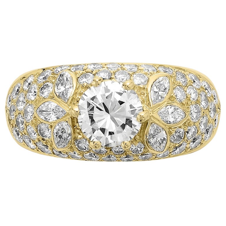 Certified Diamond Bombay Cluster Dome 3.66 ct Ring in thick 18 ct ...