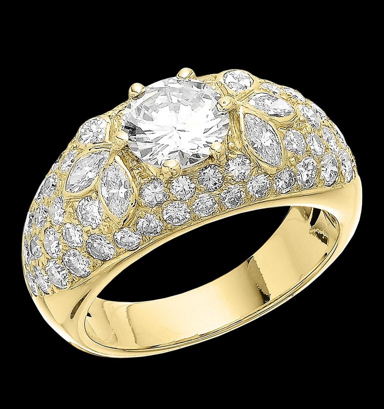 Certified Diamond Bombay Cluster Dome 3.66 ct Ring in thick 18 ct ...