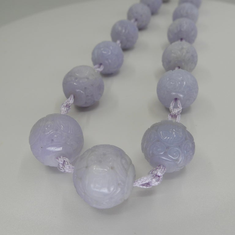 Certified Light Lavender Carved Jade Beads Necklace For Sale at 1stDibs