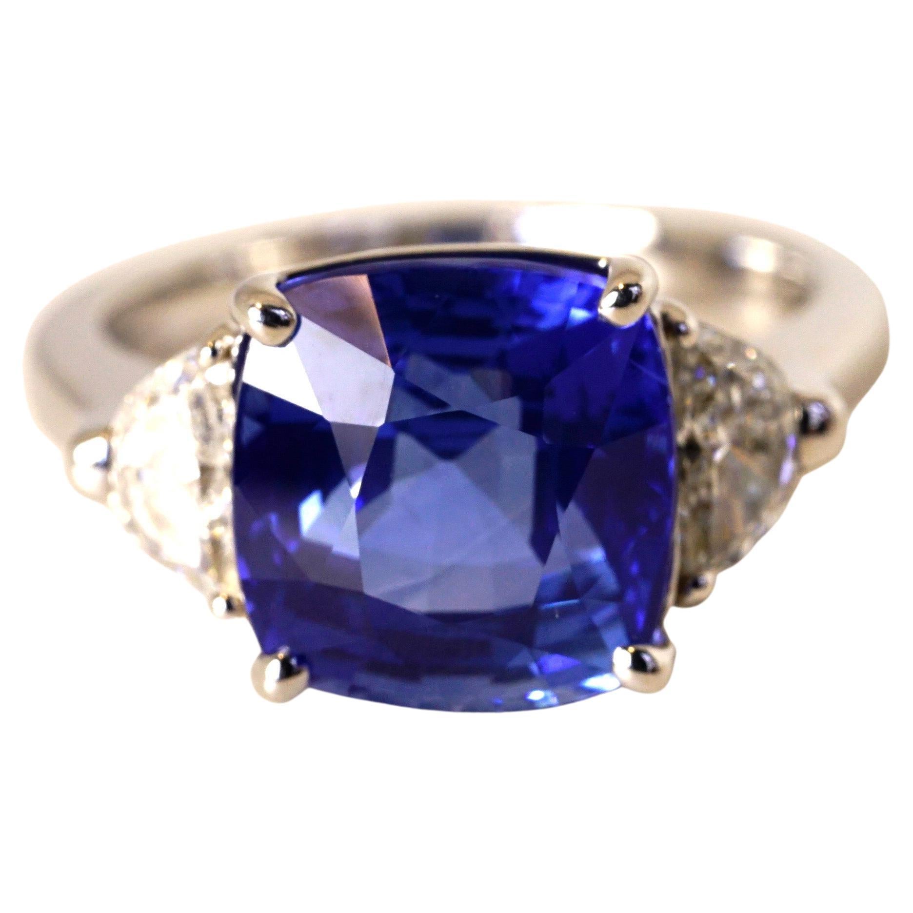 5.14 carat Ceylon Sapphire Diamond Ring at 1stDibs