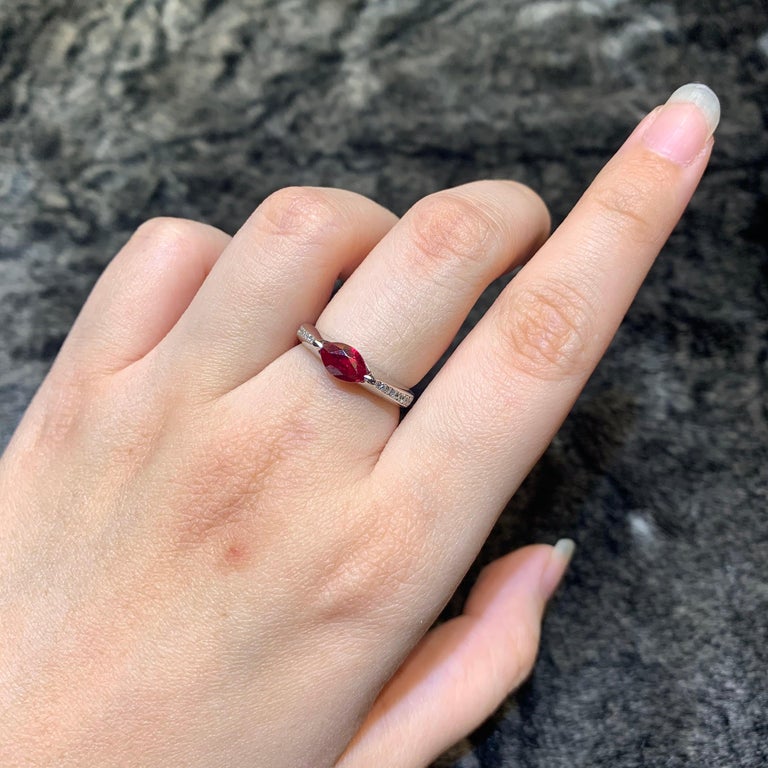 CGL Japan Laboratory Certified Vivid Red Ruby Set in PT 900 'Platinum ...