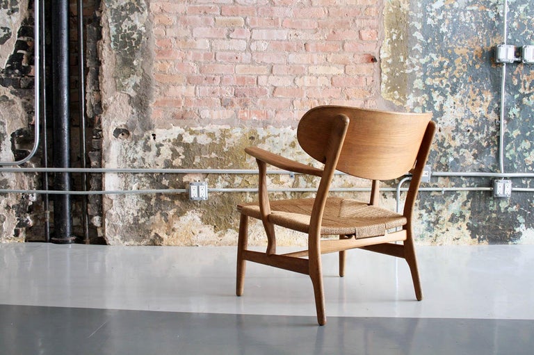 "CH-22" Easy Lounge Chair by Hans J. Wegner for Carl Hansen and Søn ...