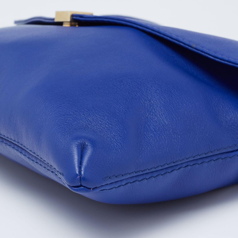 CH Carolina Herrera Blue Leather Envelope Flap Shoulder Bag at 1stDibs