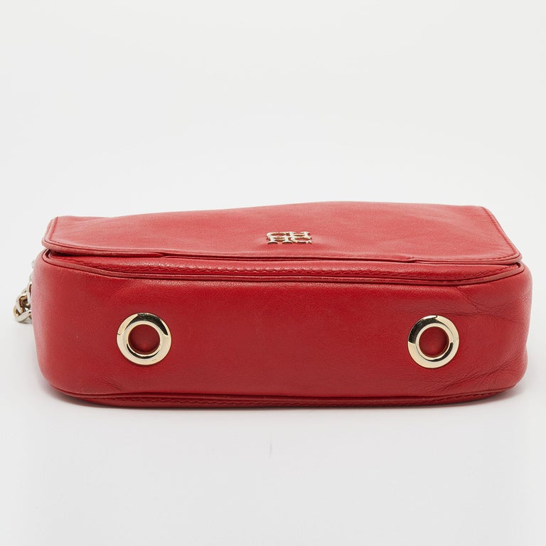Ch Carolina Herrera Red Leather Flap Chain Shoulder Bag For Sale At 1stdibs