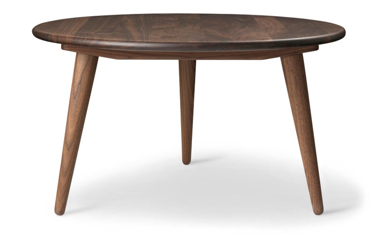 CH008 Large Coffee Table in Walnut Oil by Hans J. Wegner For Sale at ...