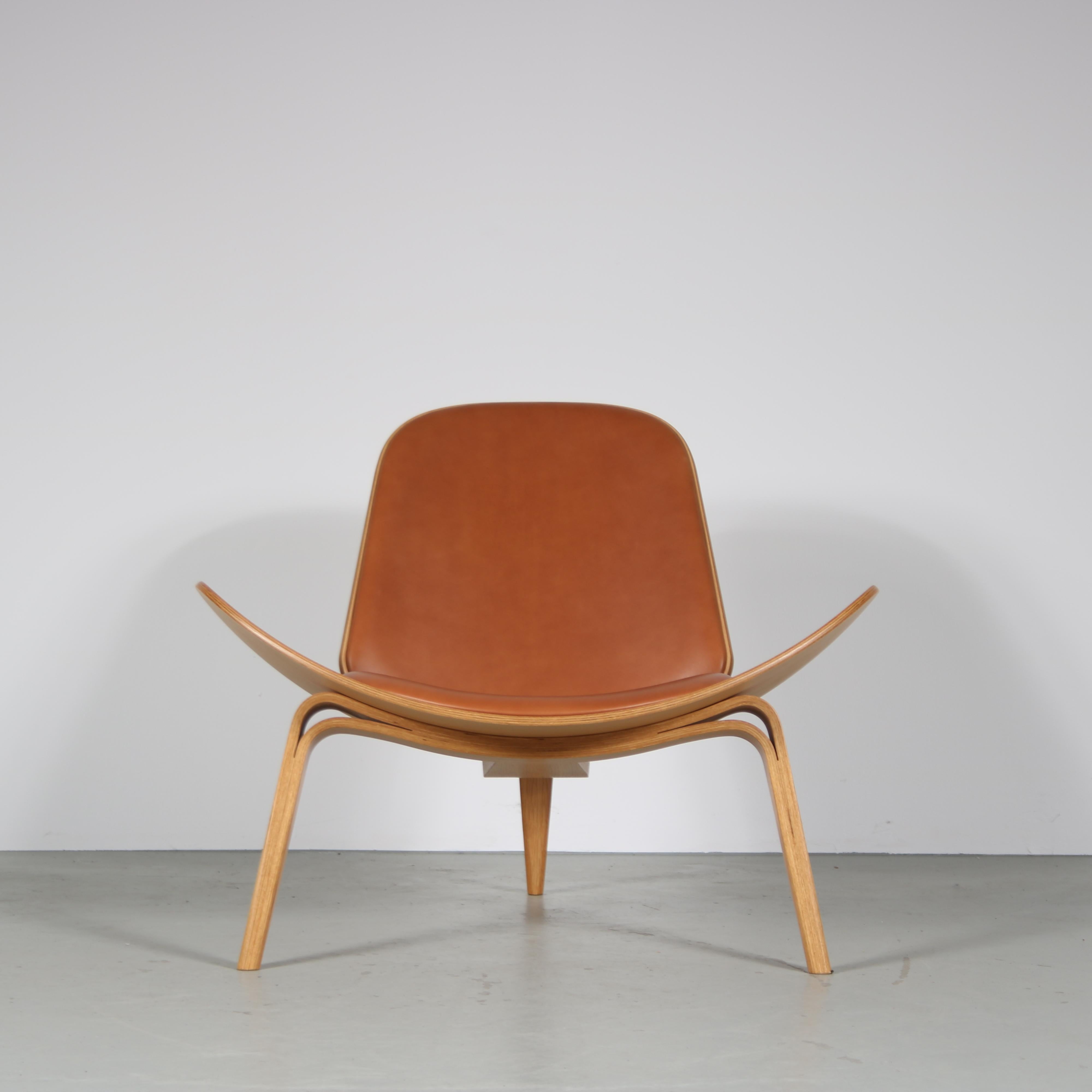 “CH07” Chair by Hans J. Wegner for Carl Hansen, Denmark For Sale at 1stDibs