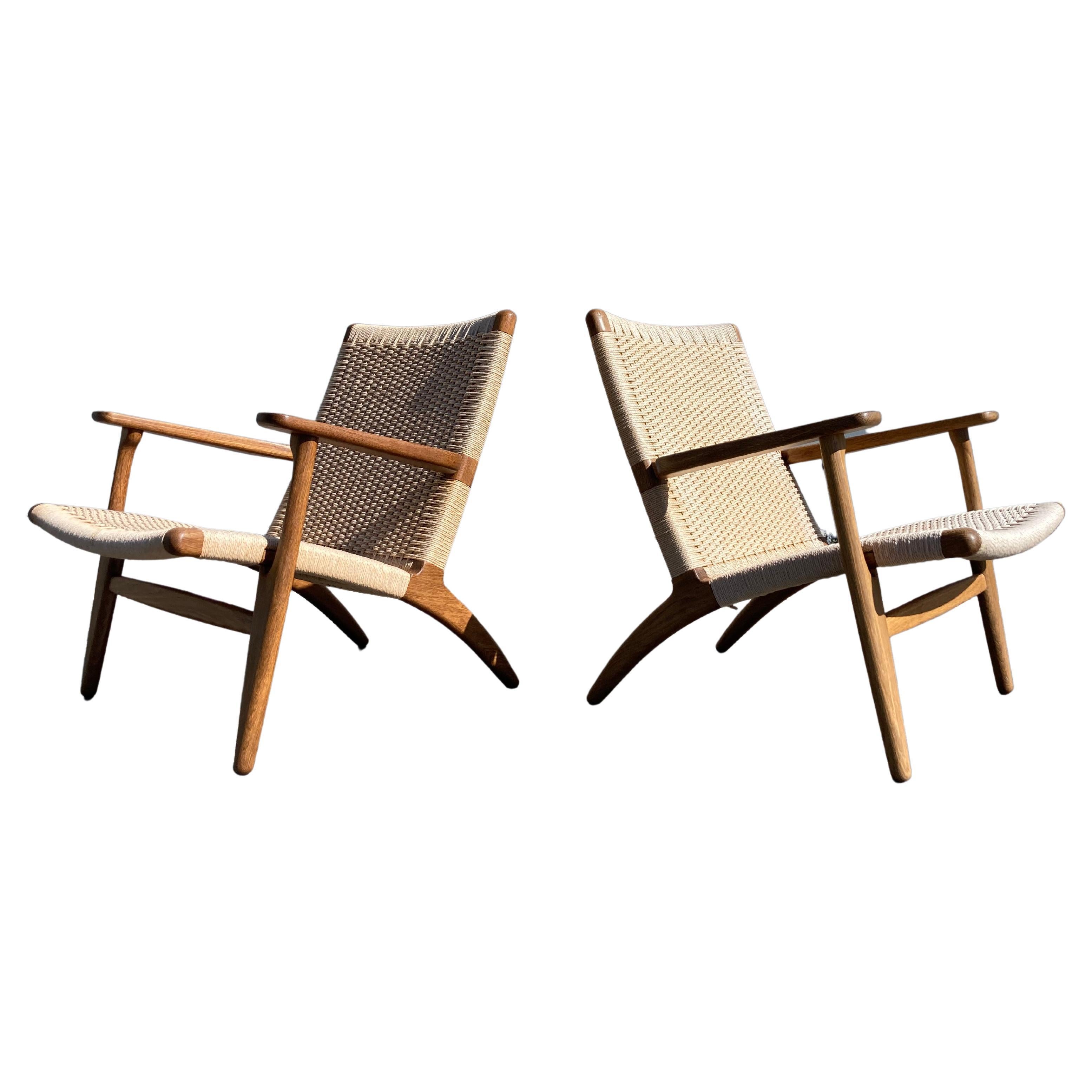Hans J Wegner ''Ch25'' Chair in Walnut, Oil and Papercord for Carl Hansen and Son For Sale at ...
