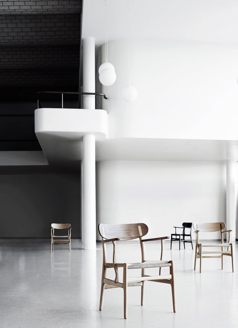 CH26 Dining Chair in Oak Painted Black and Black Papercord Seat by Hans ...