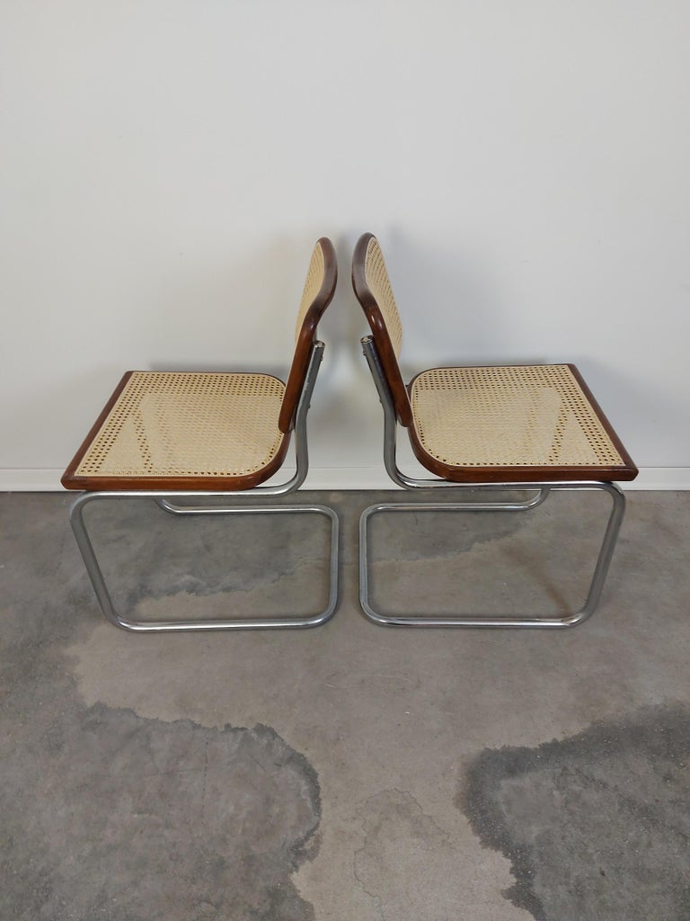 Chair, 1980s, Pair Design Classic at 1stDibs