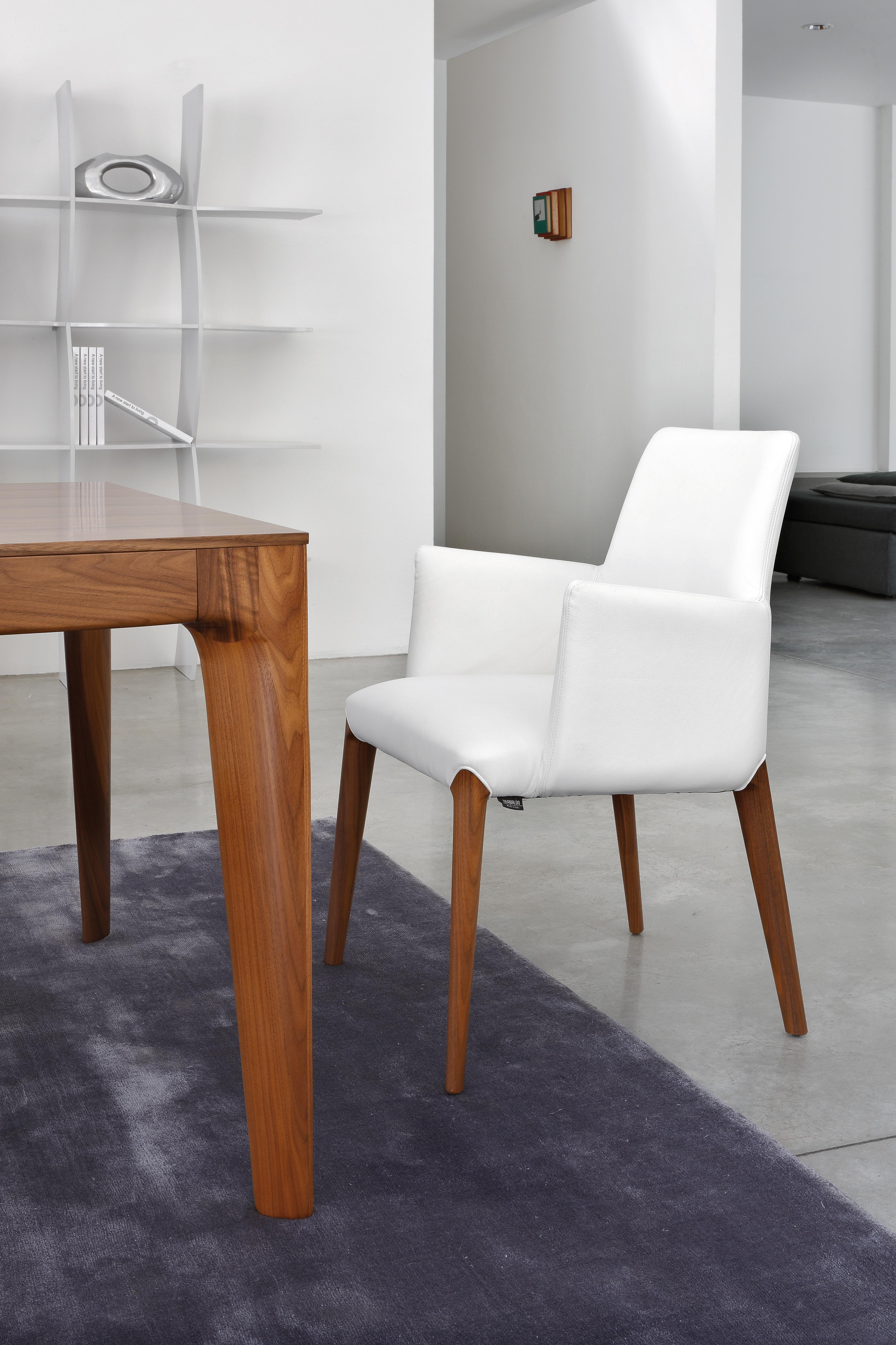 chair art. Ines in green leather for living room or restaurant ...