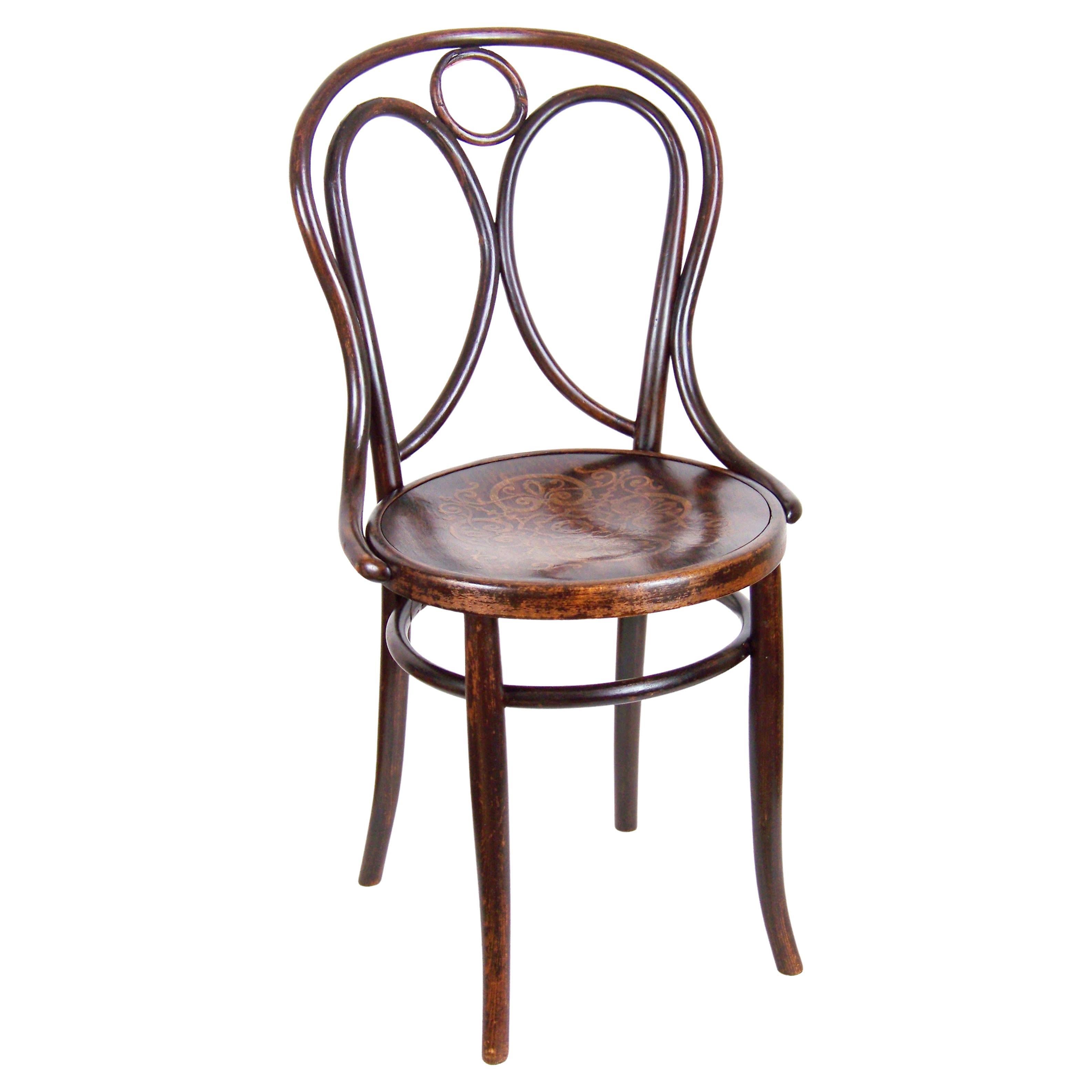 Thonet Art Nouveau Two Chairs, 19th Century For Sale at 1stDibs