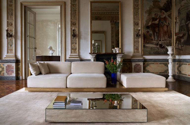 chaise lounge Made to Measure with Brass Plinth and Velvet For Sale at ...