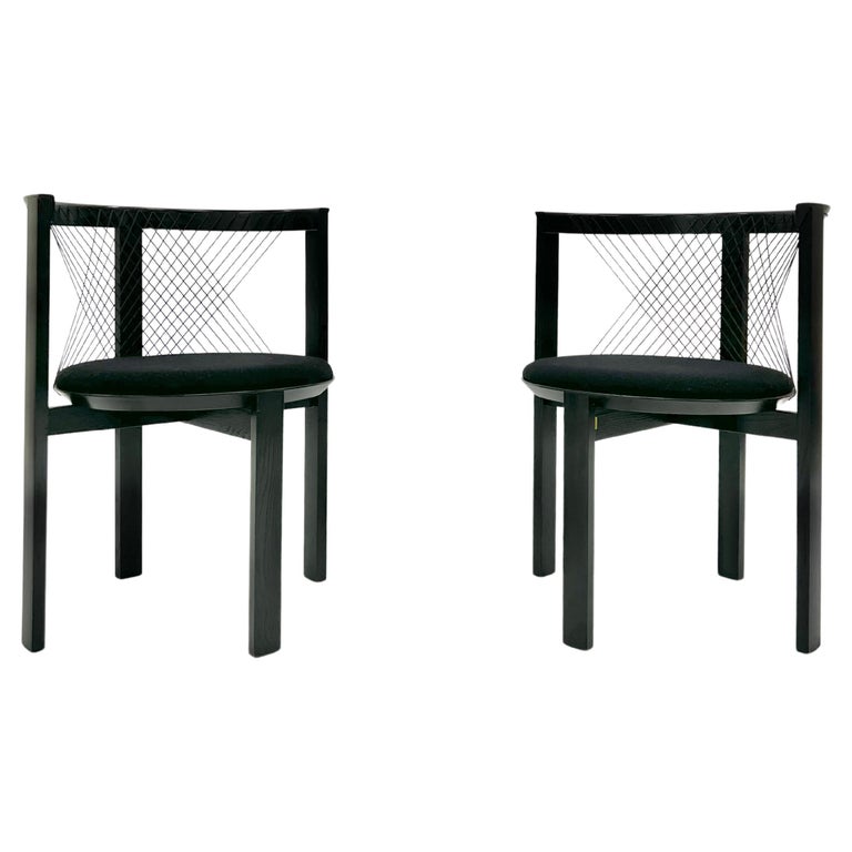 Chaises String Par Niels Jørgen Haugesen Pour Tranekaer For Sale at 1stDibs