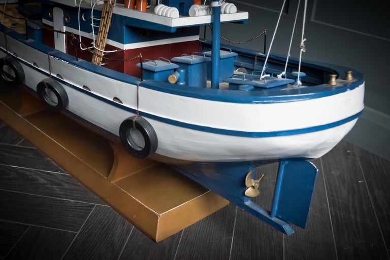 Chalutier French Trawler Model For Sale at 1stDibs