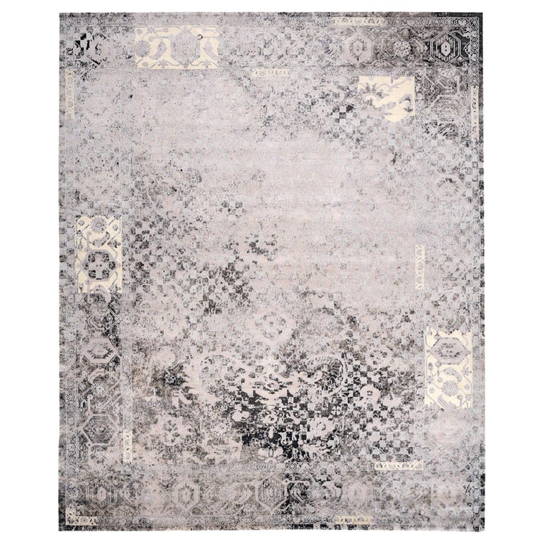 Champagne Shaded Rug For Sale at 1stDibs