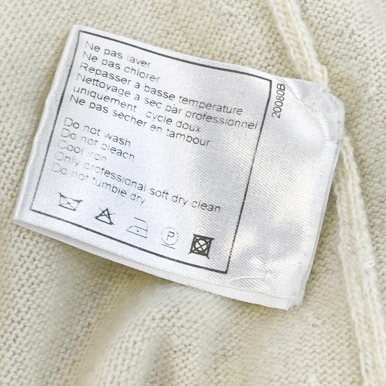 CHANEL -03C Cruise Resort 2003 Cashmere 2 Piece Knit Dress and Vest US ...