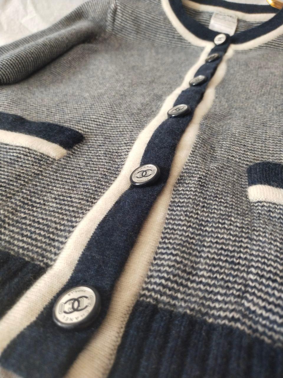 Chanel 08C 2008 Cruise Resort cashmere cardigan Claudia Schiffer Katie ...