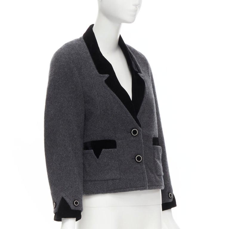 CHANEL 100% cashmere grey black velvet trimmed CC chain button rounded ...