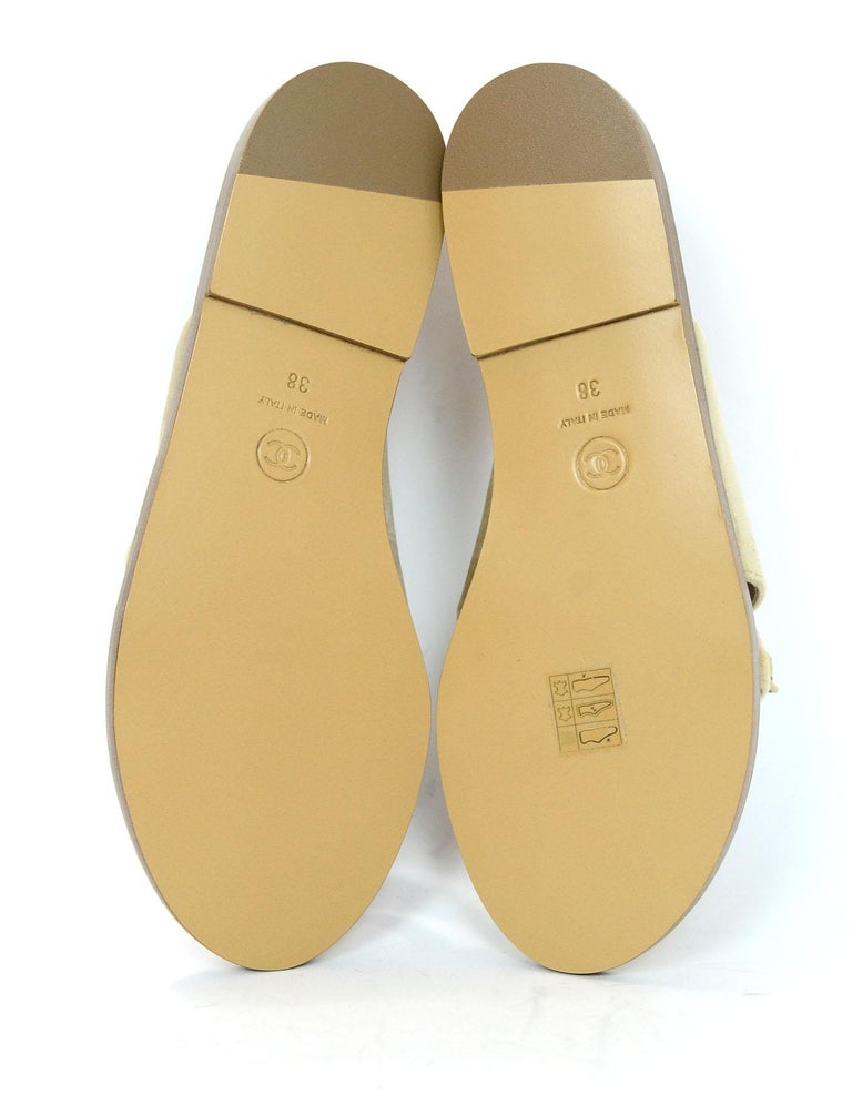 Chanel 18C Beige Tan Velvet CC Chain Goldtone Sandals Sz 38 For Sale at ...