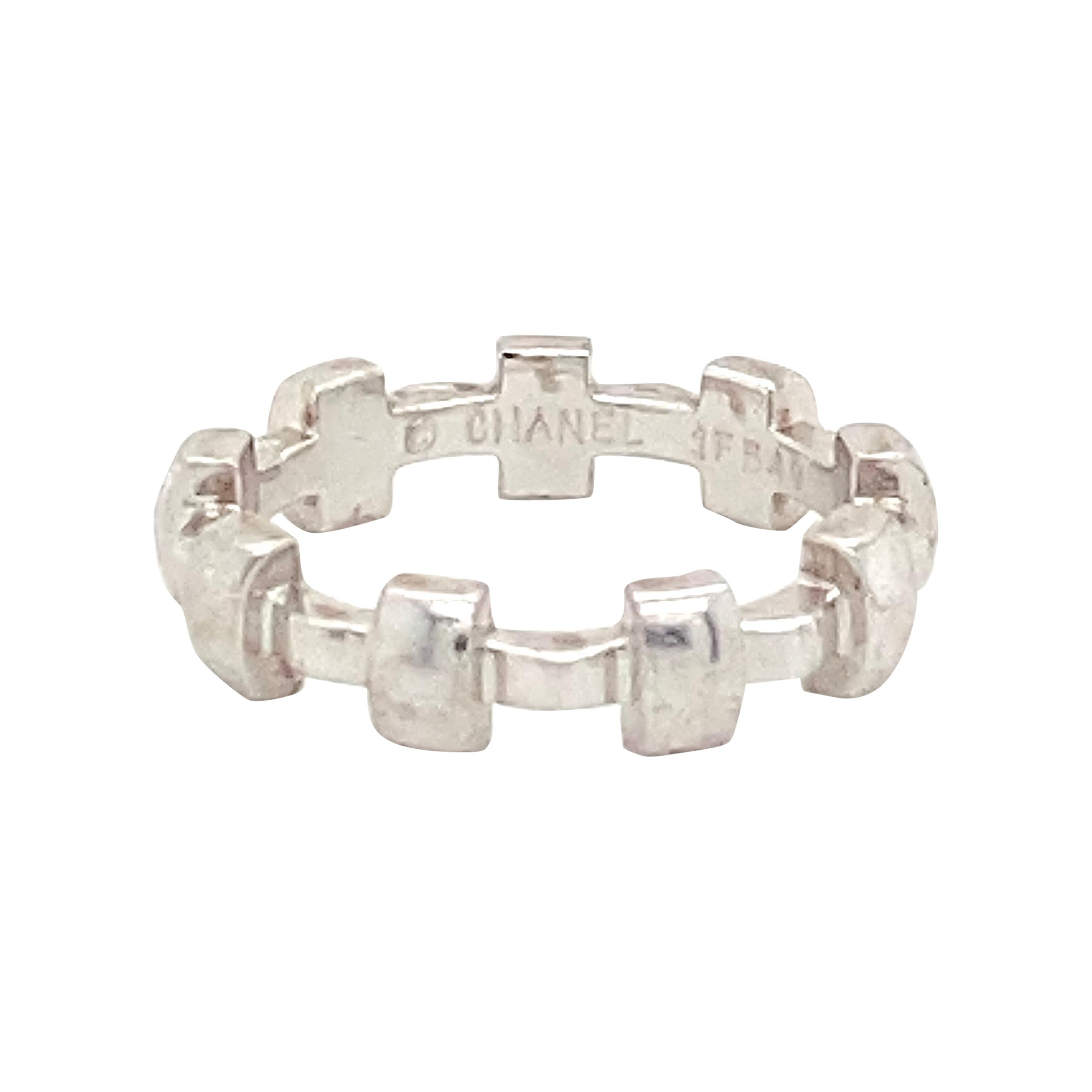 CHANEL 'Palissade' gold and diamond rings at 1stDibs