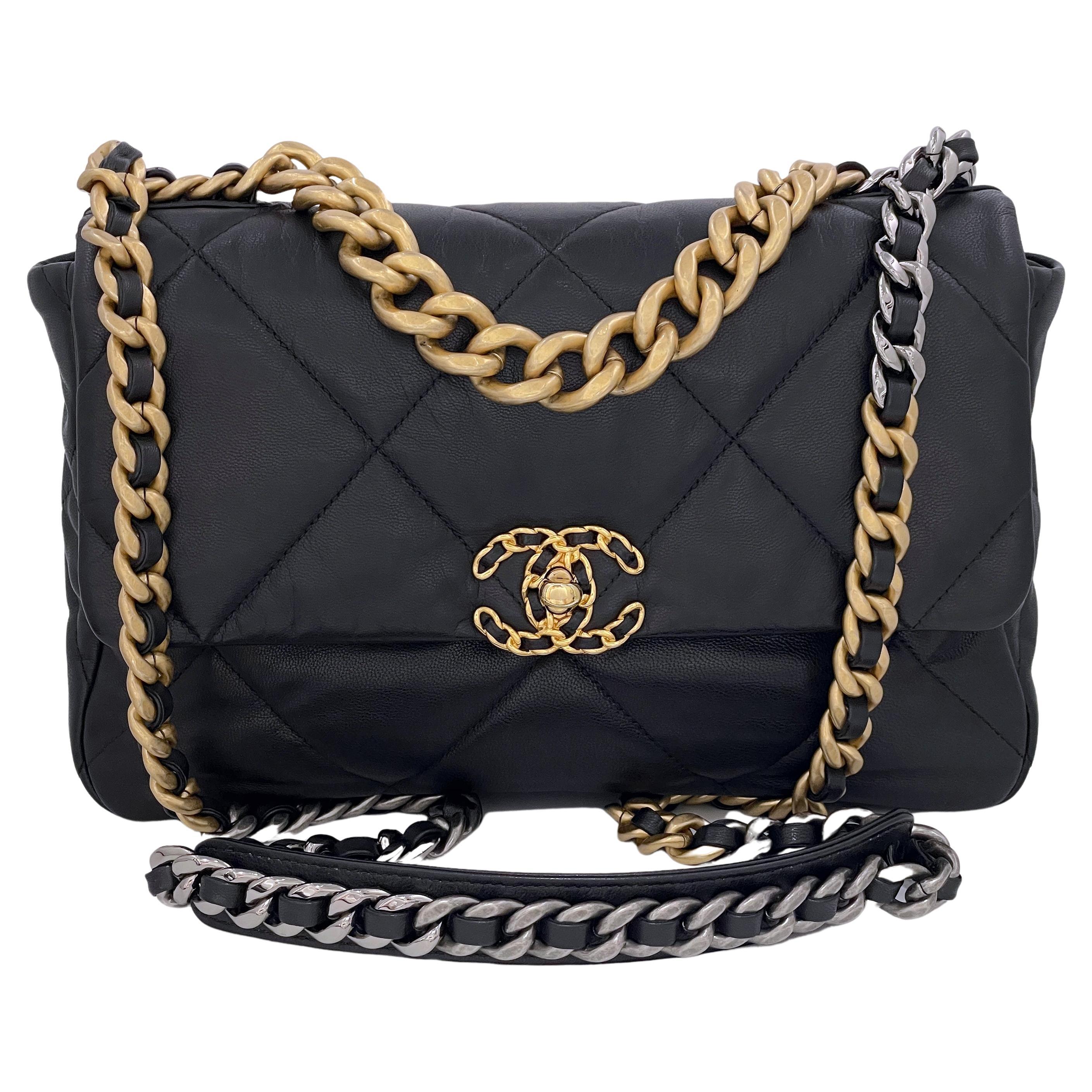 Chanel Chanel 19 Handbag | 1stDibs