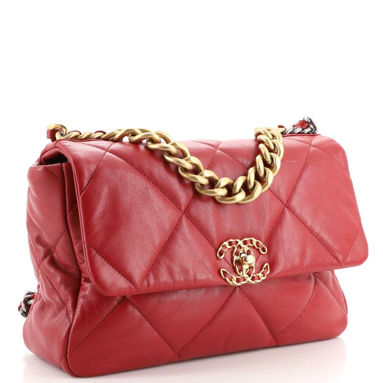 Chanel 19 Flap Bag Quilted Leather Large For Sale at 1stDibs