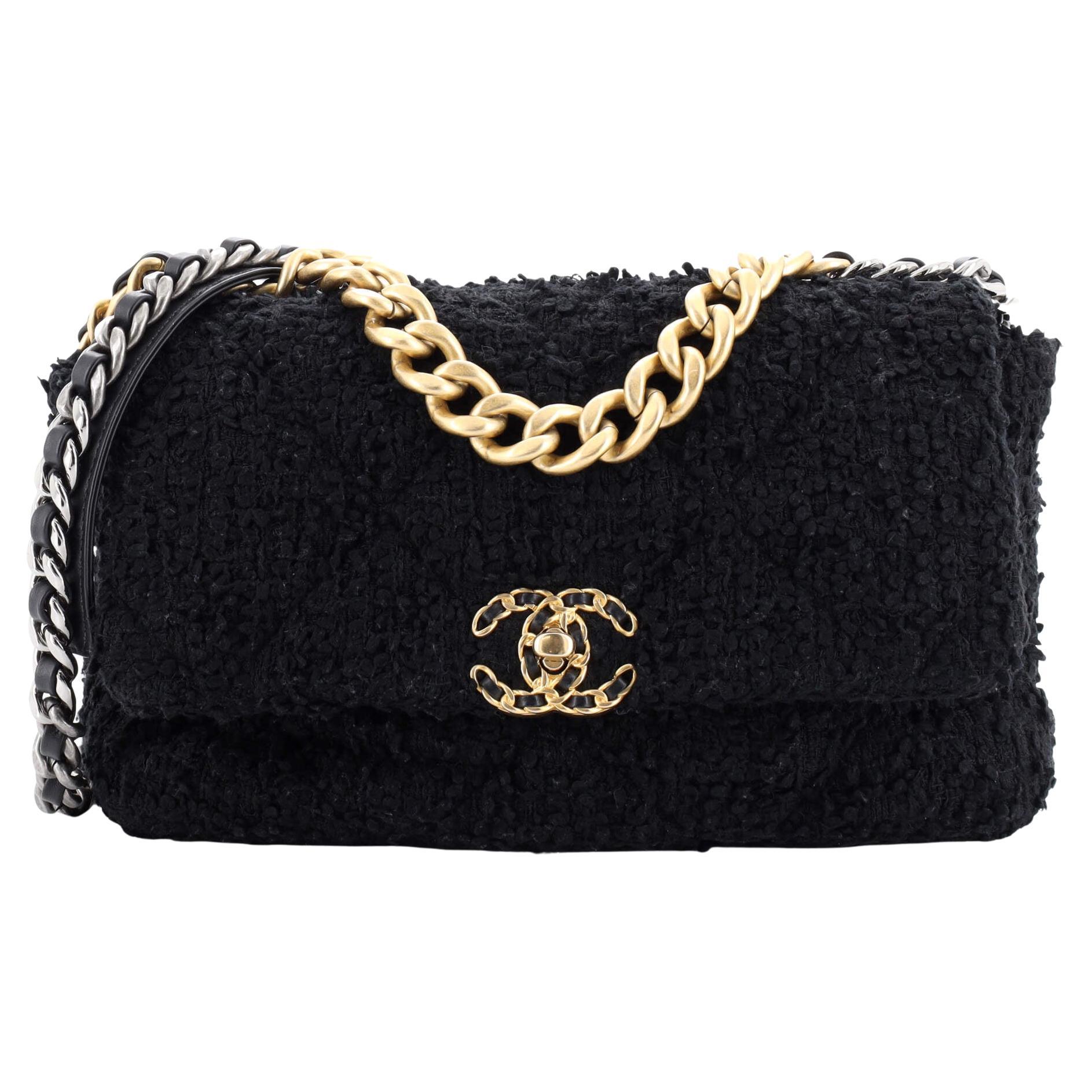 Chanel 19 Flap Bag Quilted Tweed Large For Sale at 1stDibs