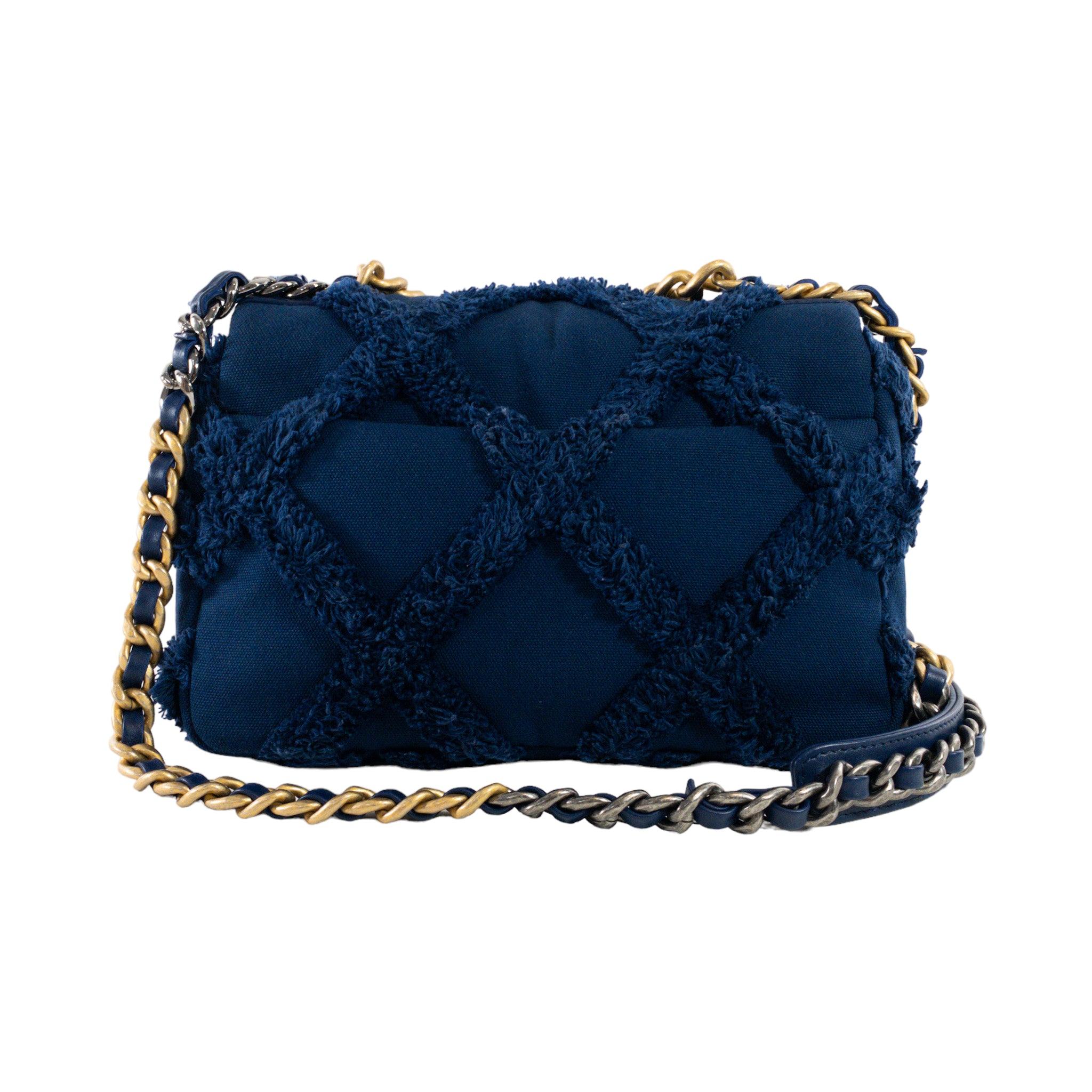 Chanel 19 Medium Bag in Navy Canvas Fabric For Sale at 1stDibs | bolso ...