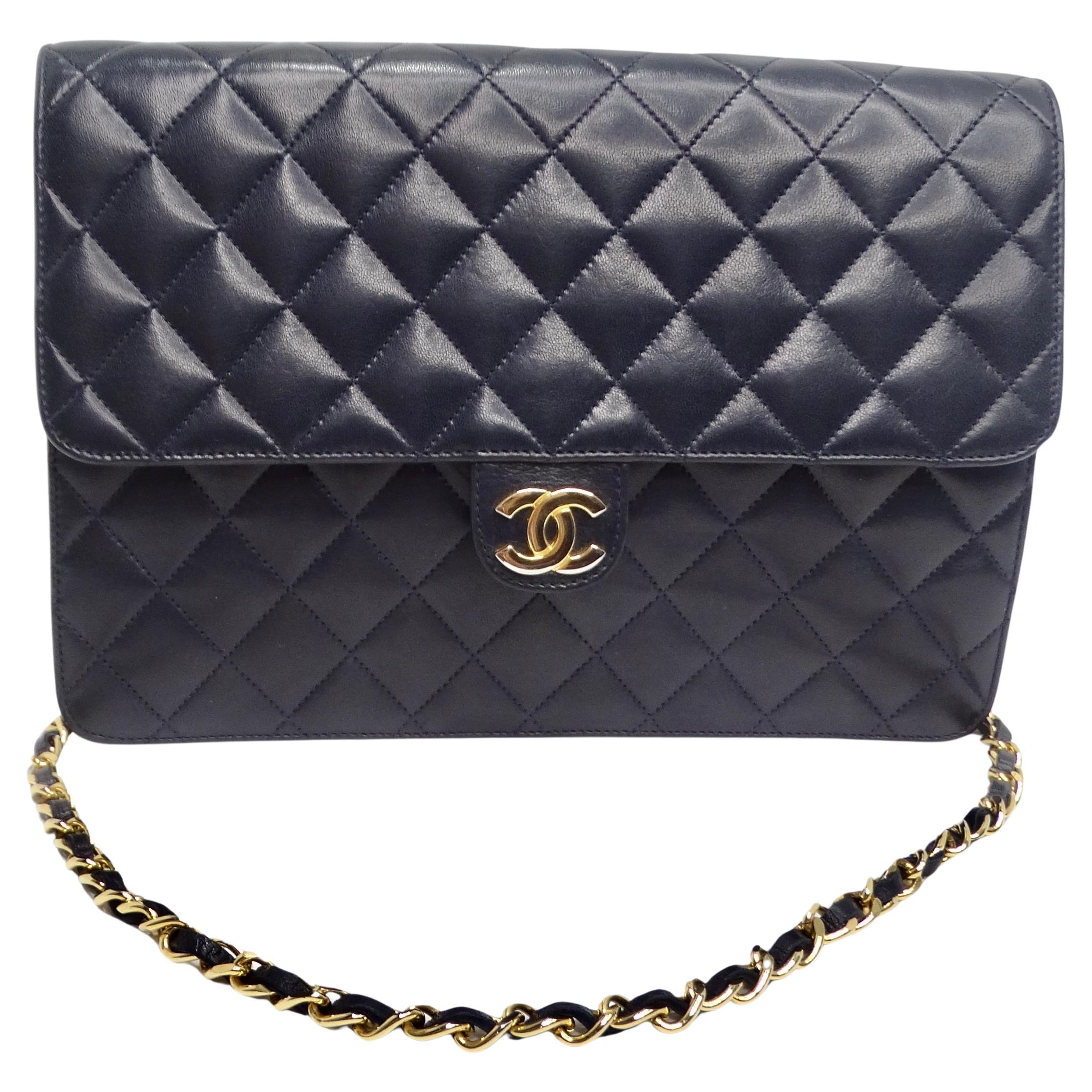 Chanel 1980s Single Flap Navy Leather Handbag For Sale at 1stDibs