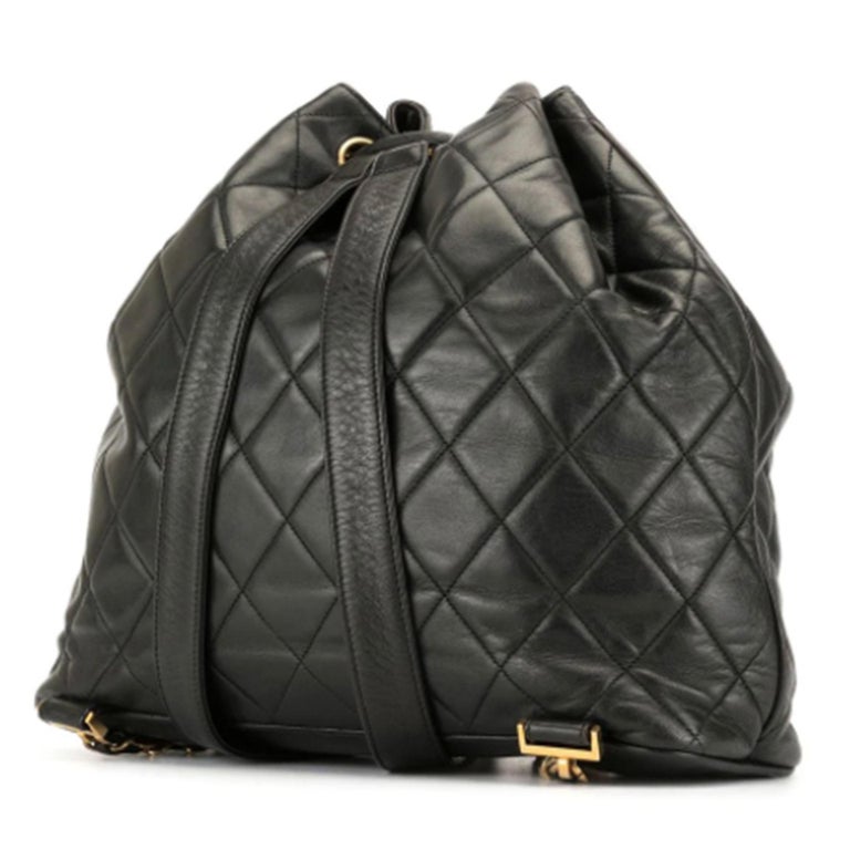 Chanel 1990's Vintage Diamond Quilted Drawstring Bucket Backpack ...