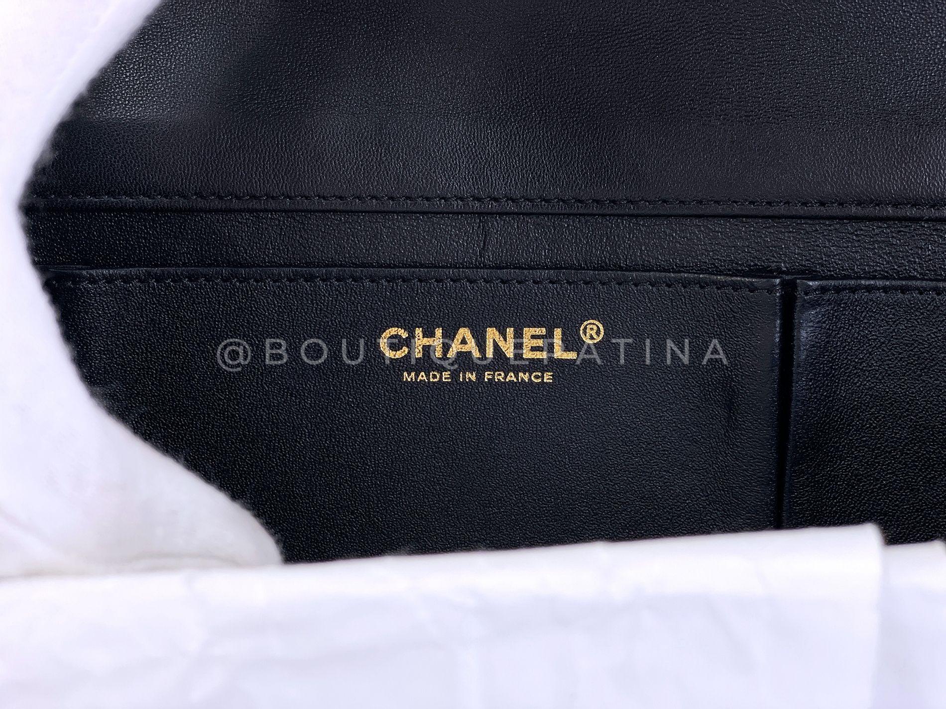 Chanel 19A Egypt Black Jumbo Clutch Bag Crocodile CC Paris-New York ...