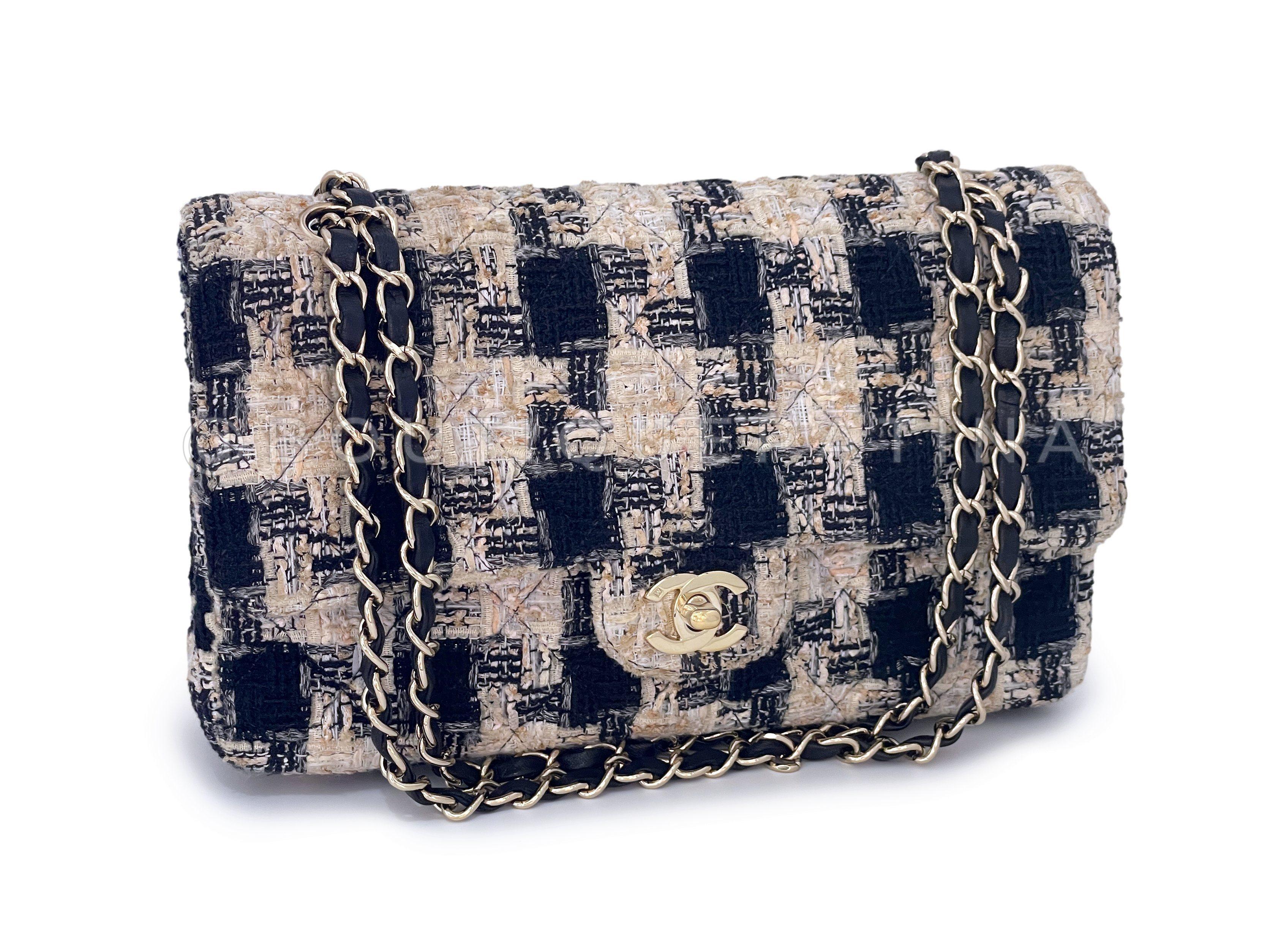 Chanel 2004 Vintage Tweed Classic Double Flap Bag Beige Black 24k GHW ...