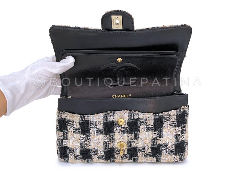 Chanel 2004 Vintage Tweed Classic Double Flap Bag Beige Black 24k GHW ...