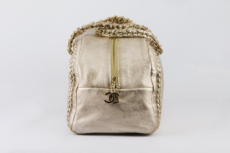 Chanel 2006 Luxe Ligne Large Metallic Leather Shoulder Bag For Sale at ...
