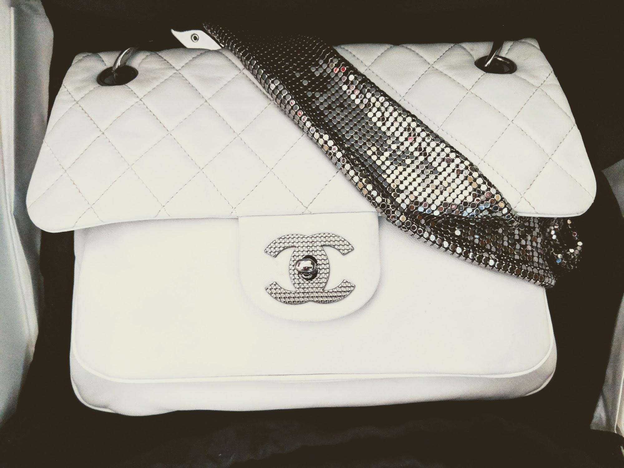 Chanel 2009 Metallic Mesh Limited Edition Soft Lambskin White Classic ...