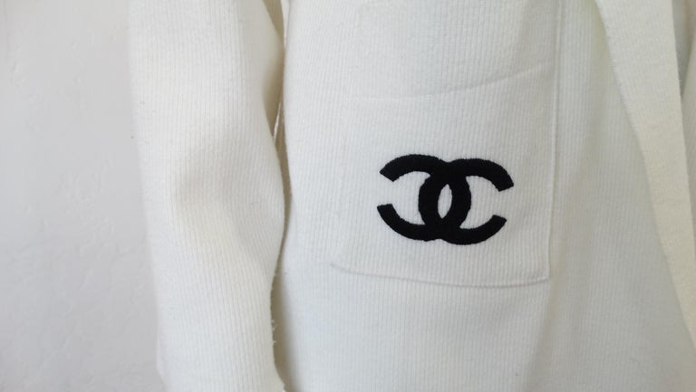Chanel 2014 Autumn Logo Wool Cardigan at 1stDibs | chanel fleece ...
