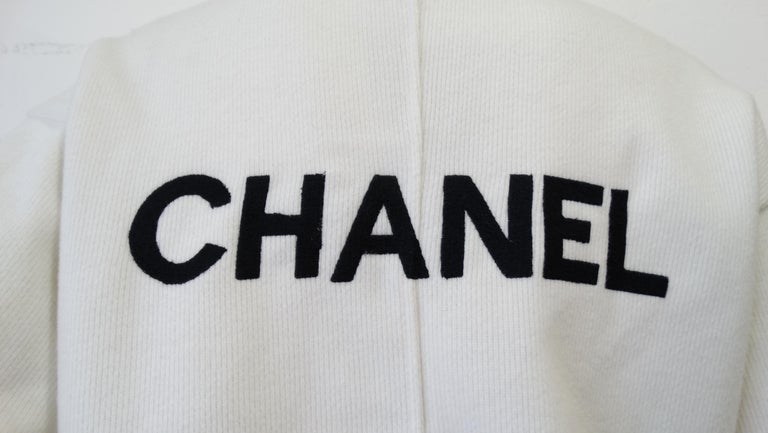 Chanel 2014 Autumn Logo Wool Cardigan at 1stDibs | chanel fleece ...