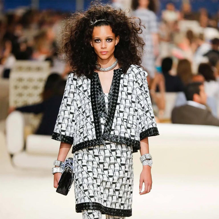 Chanel 2015 Dubai Resort Runway Holograph Black and White Open Front ...