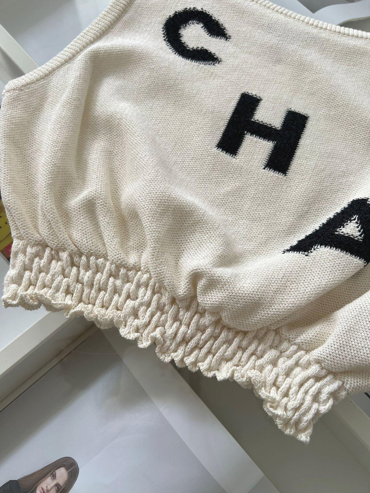 Chanel 2019 Kylie Jenner Iconic Logo Suit For Sale at 1stDibs