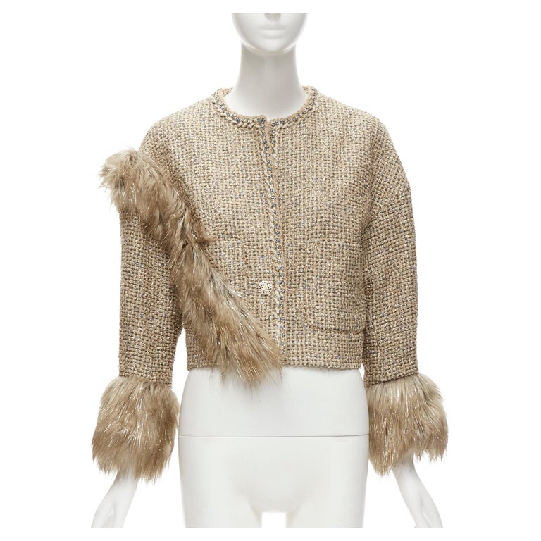 CHANEL 2021 Runway metallic gold Tweed faux fur trim cropped jacket ...