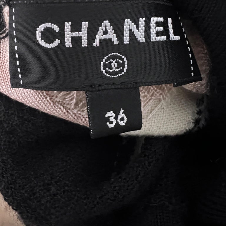 Chanel 2022 CC Hearts Jumper For Sale at 1stDibs