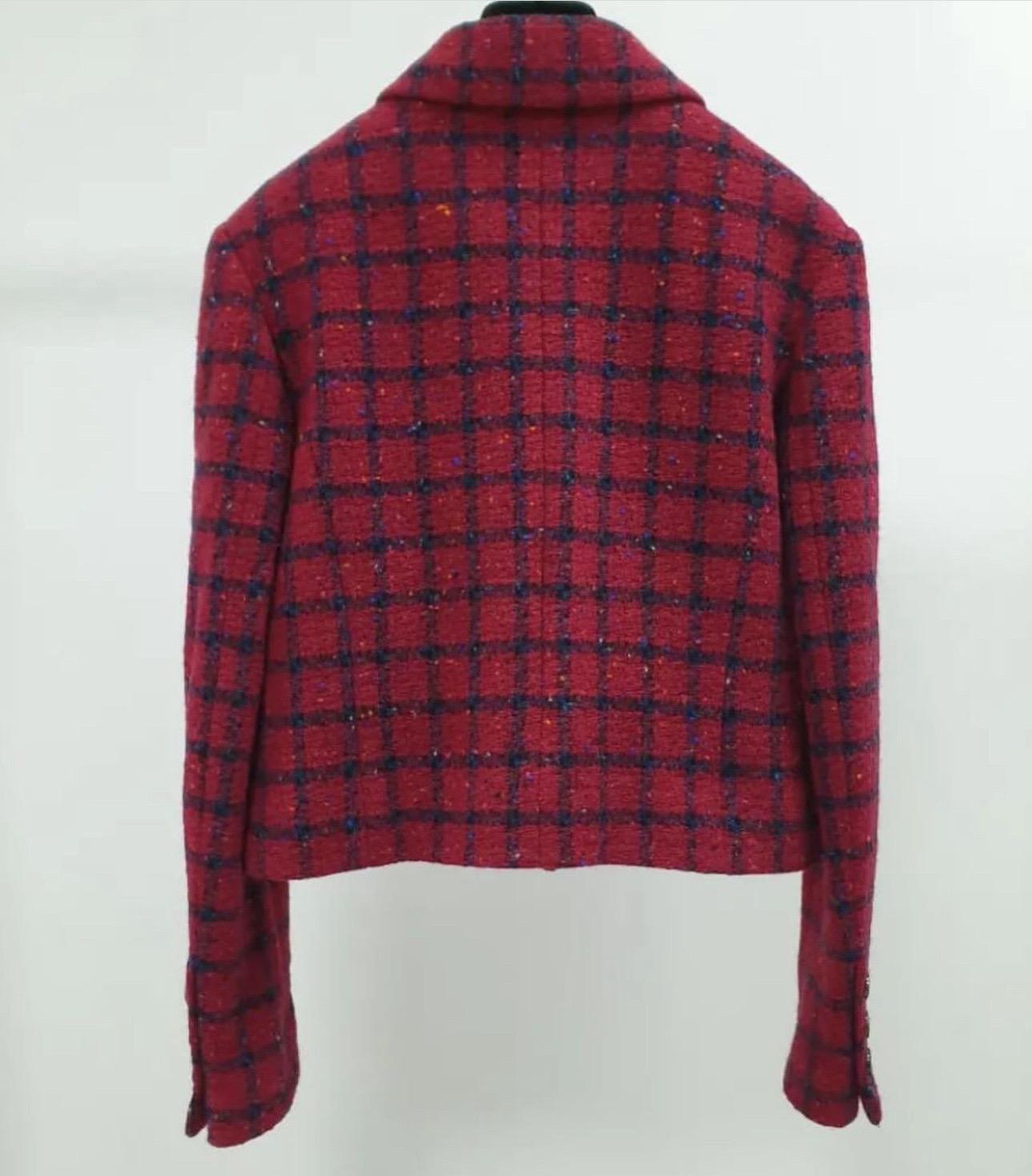 Chanel 22K Runway Tweed Jacket For Sale at 1stDibs